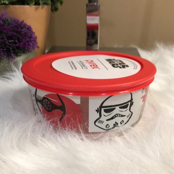 Pyrex | Kitchen | New Pyrex Star Wars 4 Cup Glass Bowl Wlid | Poshmark